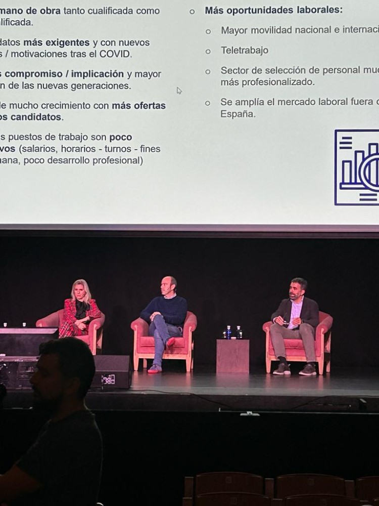 Asamblea de Aneda; aprobación de las cuentas, debates sobre RRHH y ...